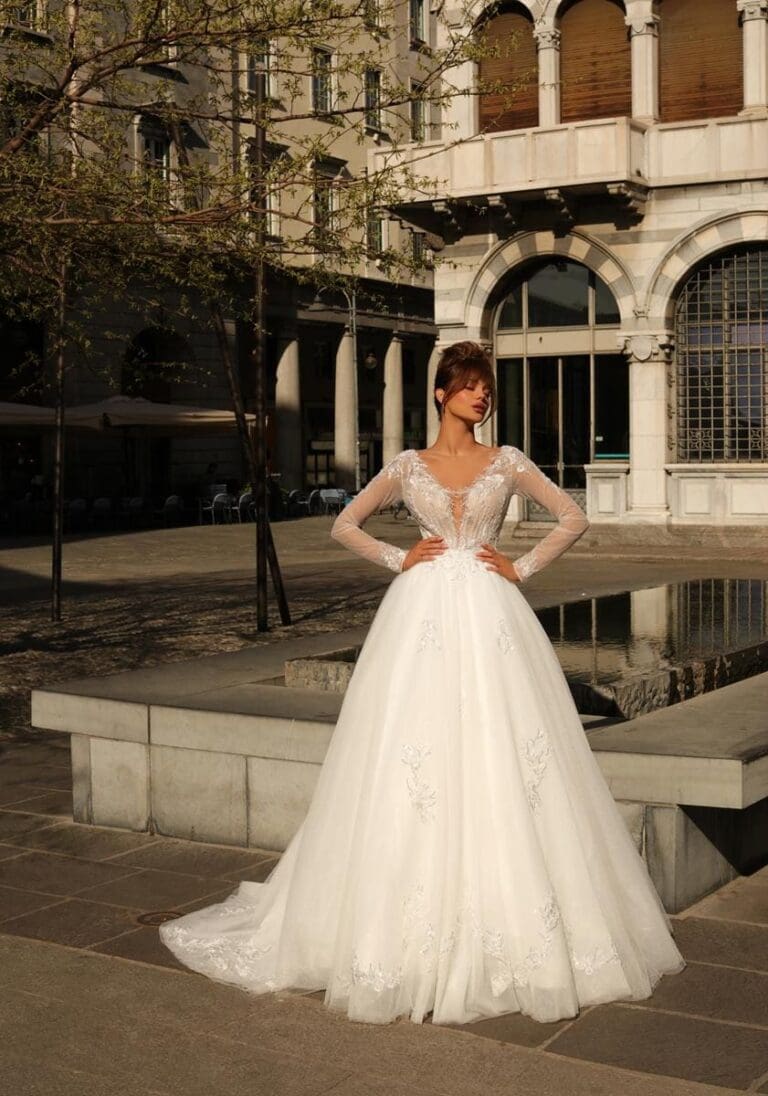 Jasmine – Lorraine Tyne Bridal