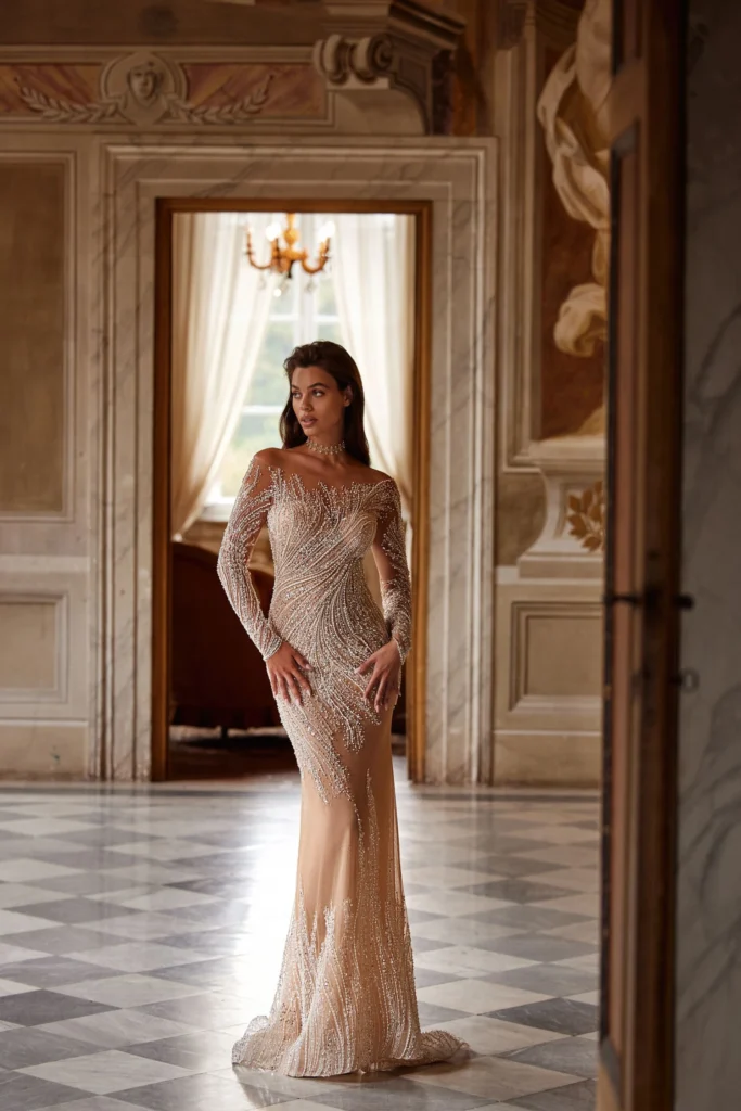 DAZZLING DIVINITY - Lorraine Tyne Bridal